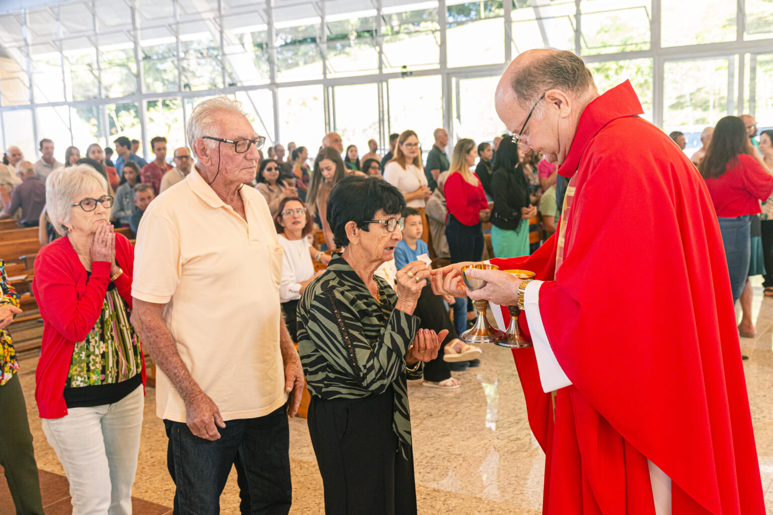 PADRE LUISMAR CELEBRA 18 ANOS DE VIDA SACERDOTAL EM MISSA EMOCIONANTE – Santuário Diocesano ...